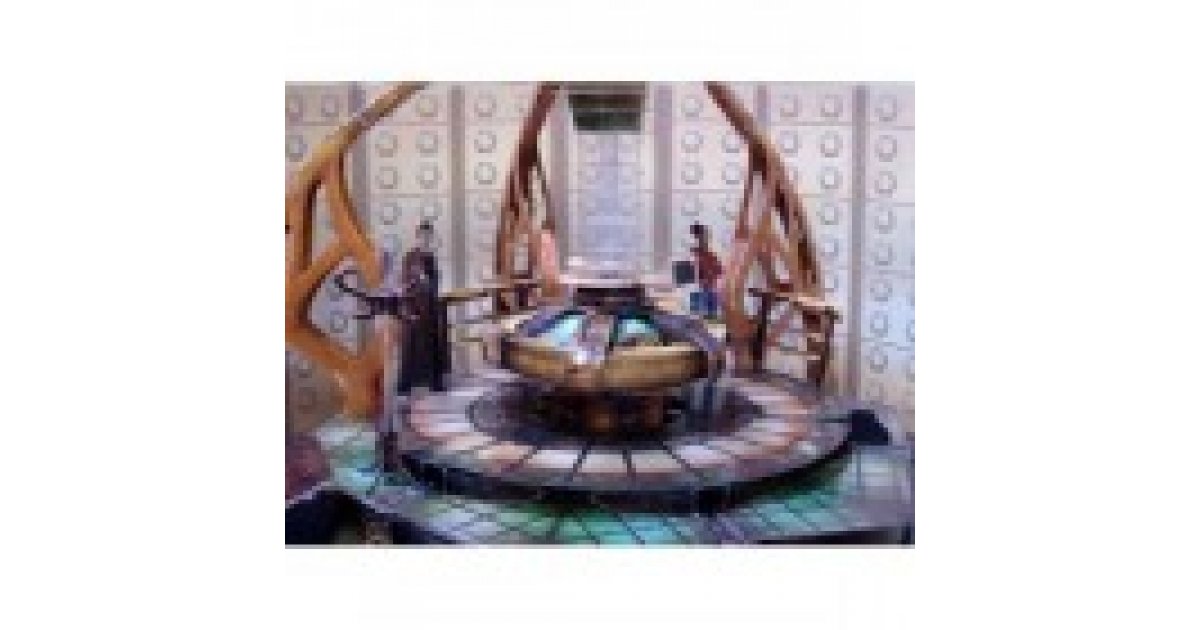 Doctor Who Tardis Model Making Kit £2.50 @ Red House