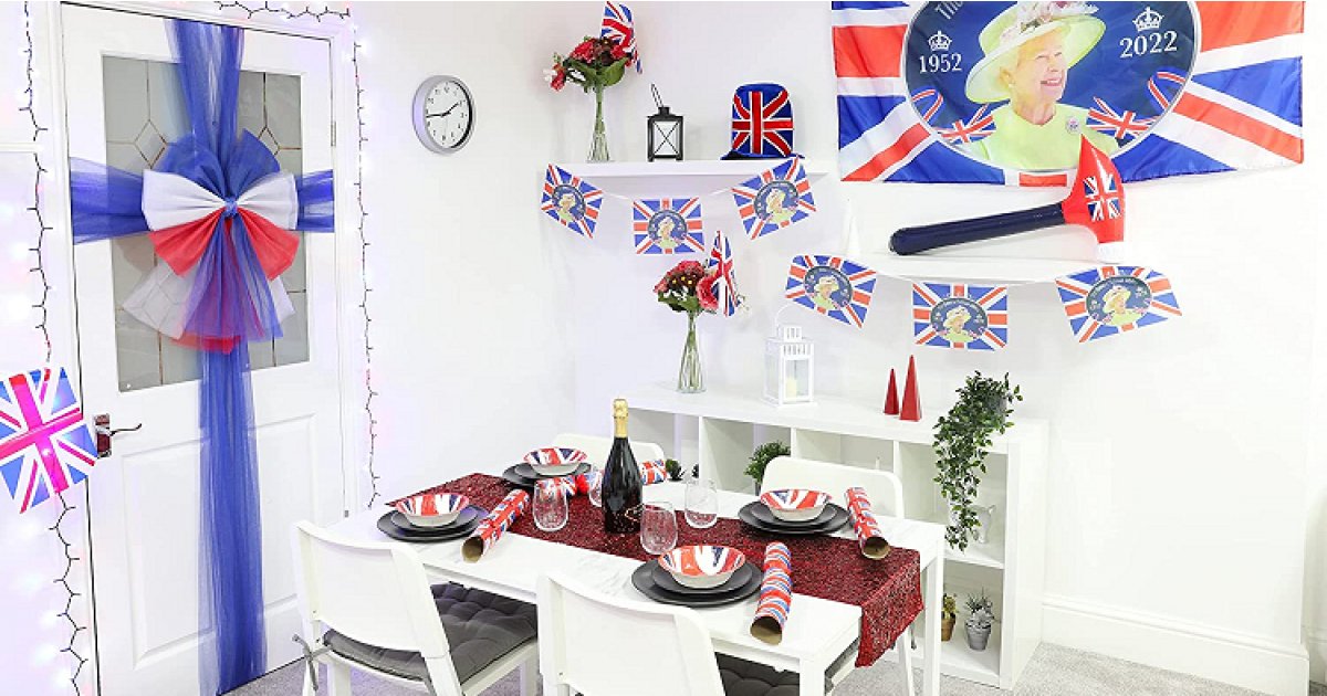 DIY Union Jack Decorative Door Bow £24.99 Delivered @ Amazon